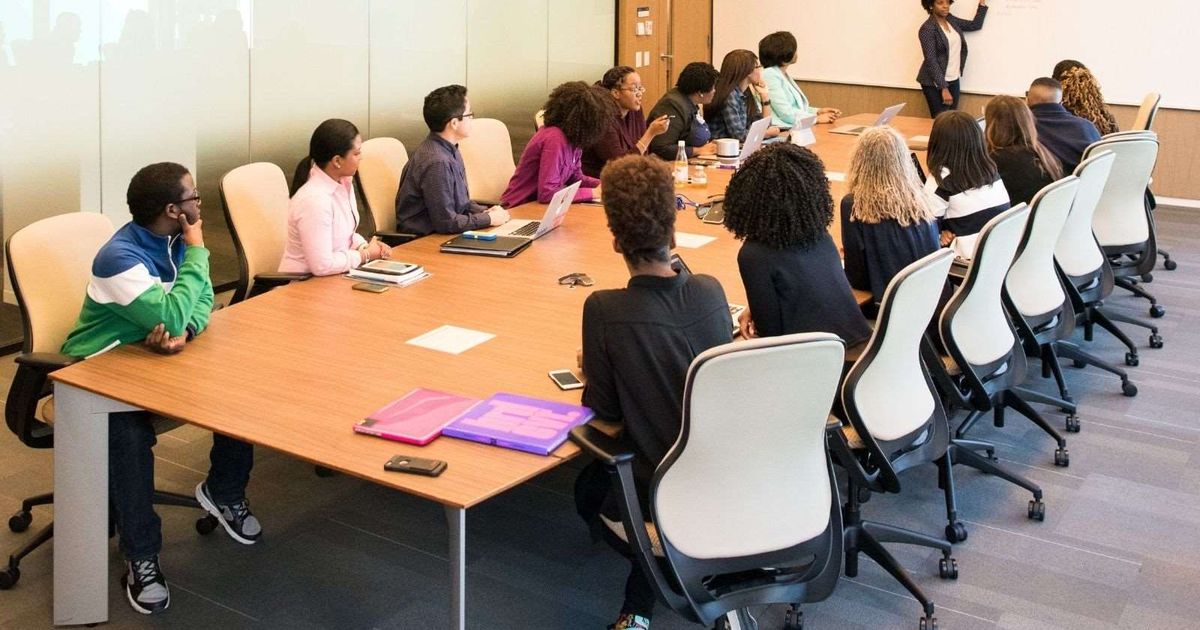 You're Doing It Wrong: 7 Ways To Hold A Meeting (Properly) - Unrubble ...