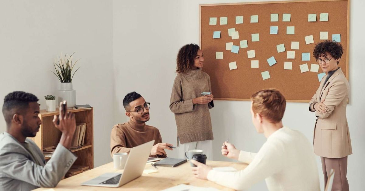 7 Ways To Help Your Employees Work Under Pressure - Unrubble | Unrubble ...