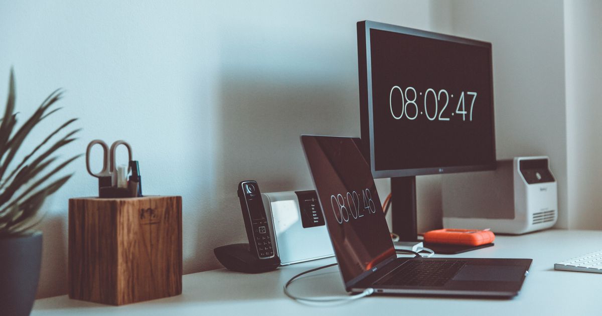 Labor Hours Calculator: Definition + 4 Best Tools | Unrubble Blog