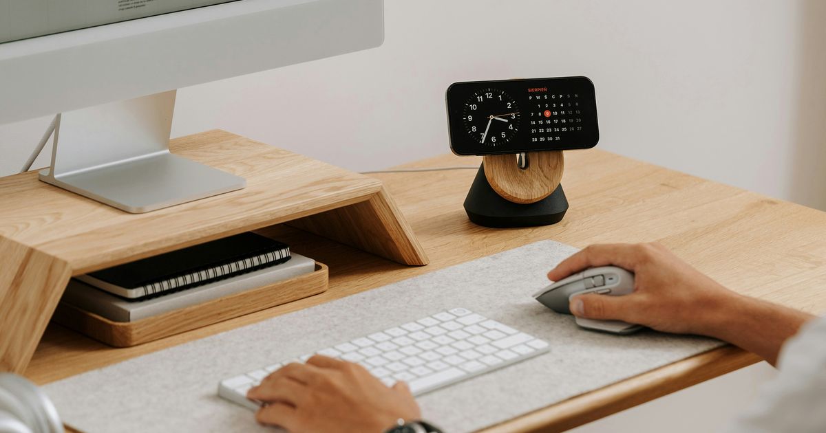 What Does PEO Stand For In HR Administration? [2026 Guide] | Unrubble Blog